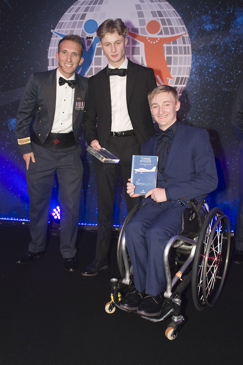 RAF Red Arrows Present Awards at Aerobility’s Aviators Ball - Able Magazine